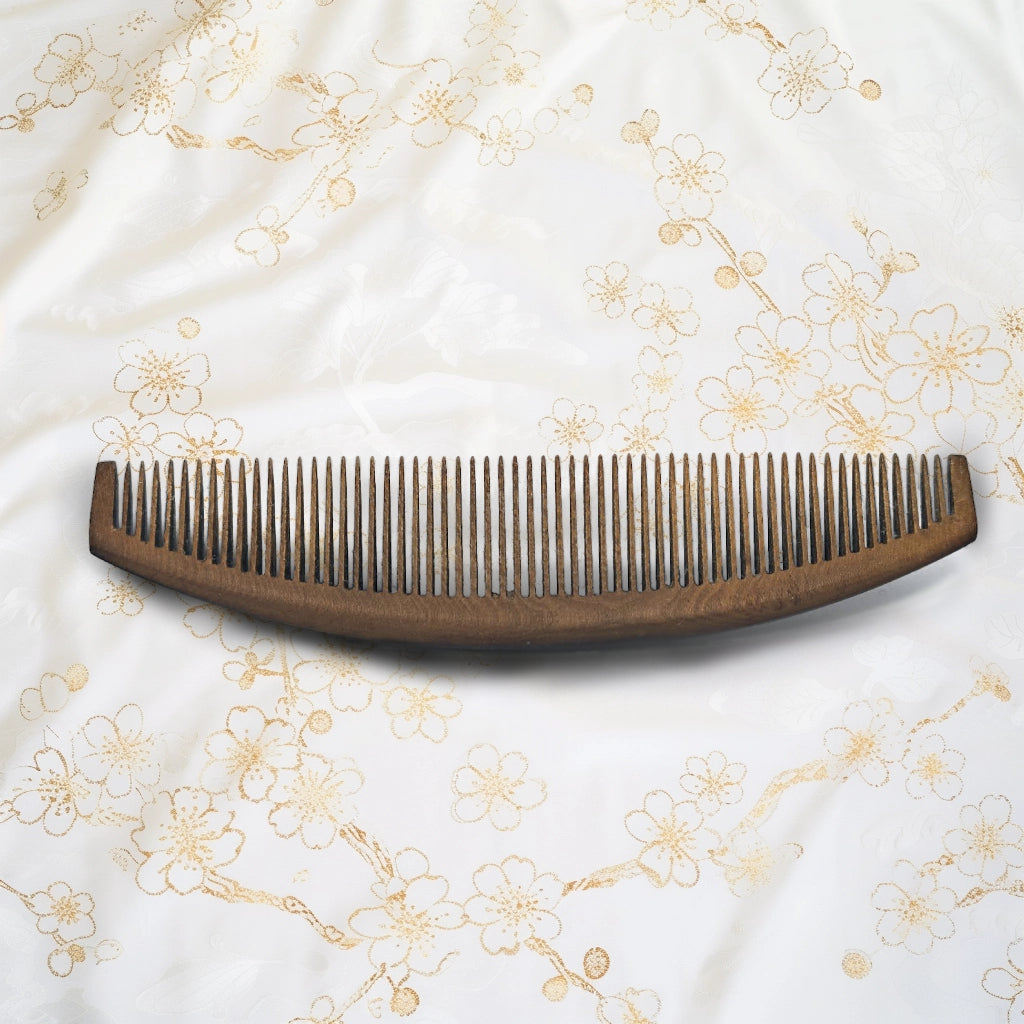 Heirloom Japanese Wooden Comb | Spirit of Japan